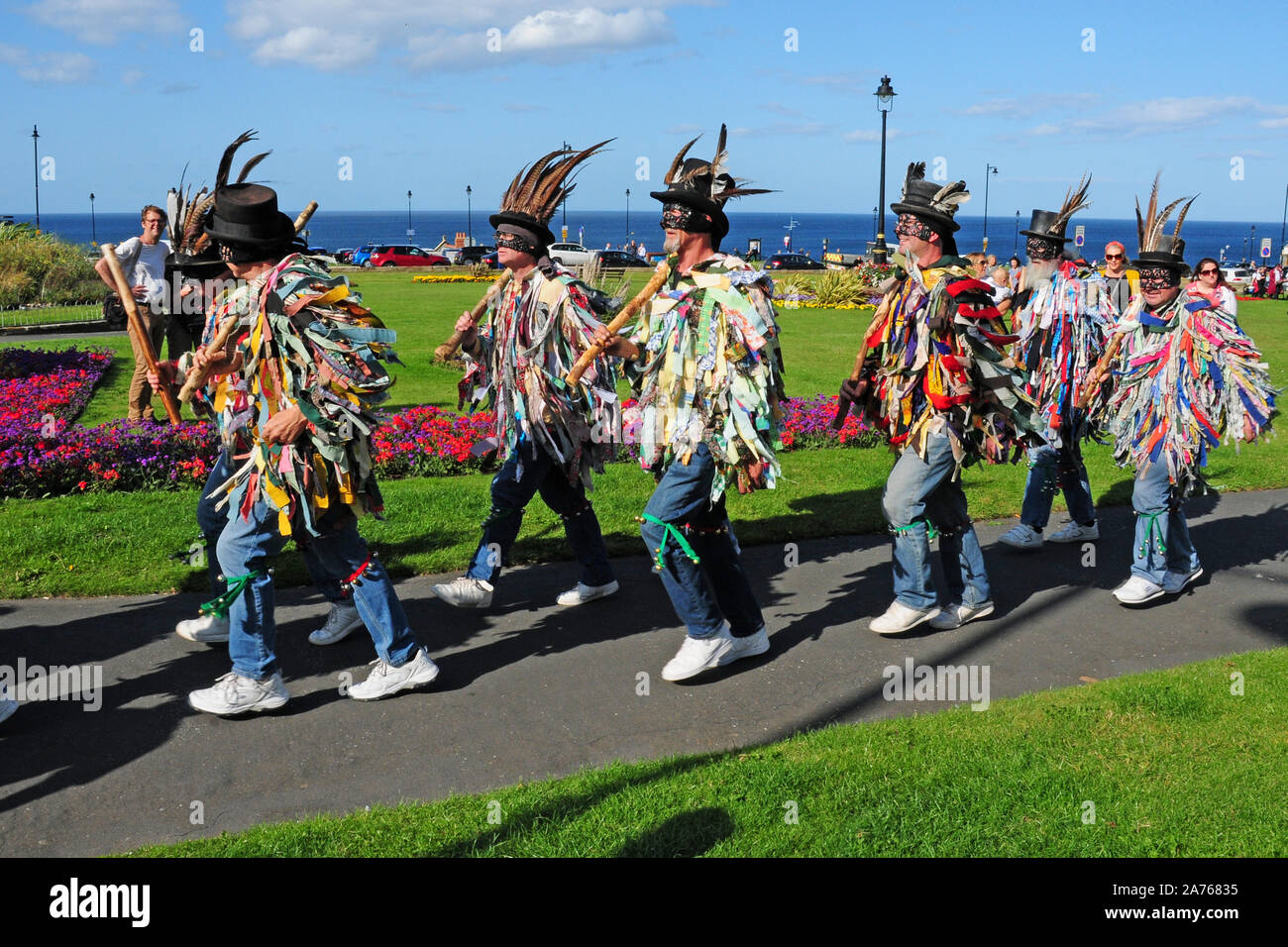 English border morris dance hi-res stock photography and images - Alamy
