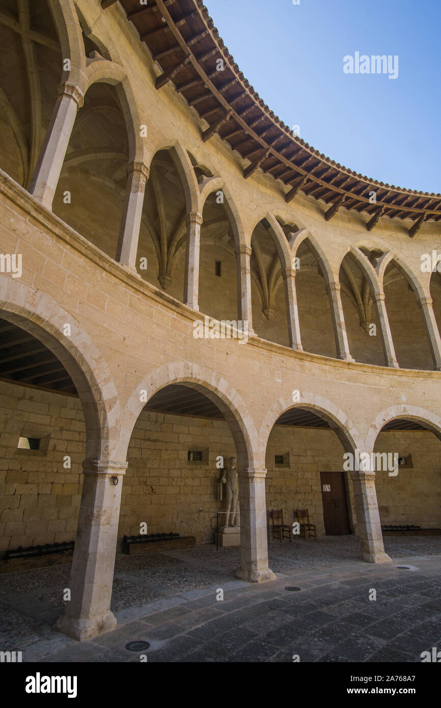 Visiting the amazing castle - "Castell de Bellver " in Palma De ...