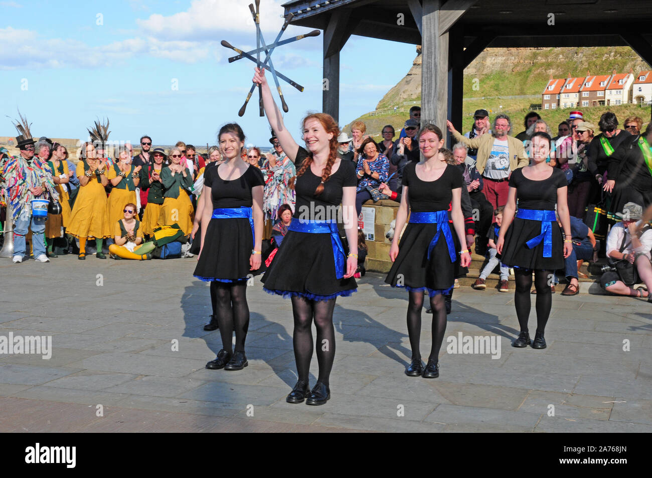 the Tower Ravens Rapper sword Team holding up sword lock Stock Photo ...
