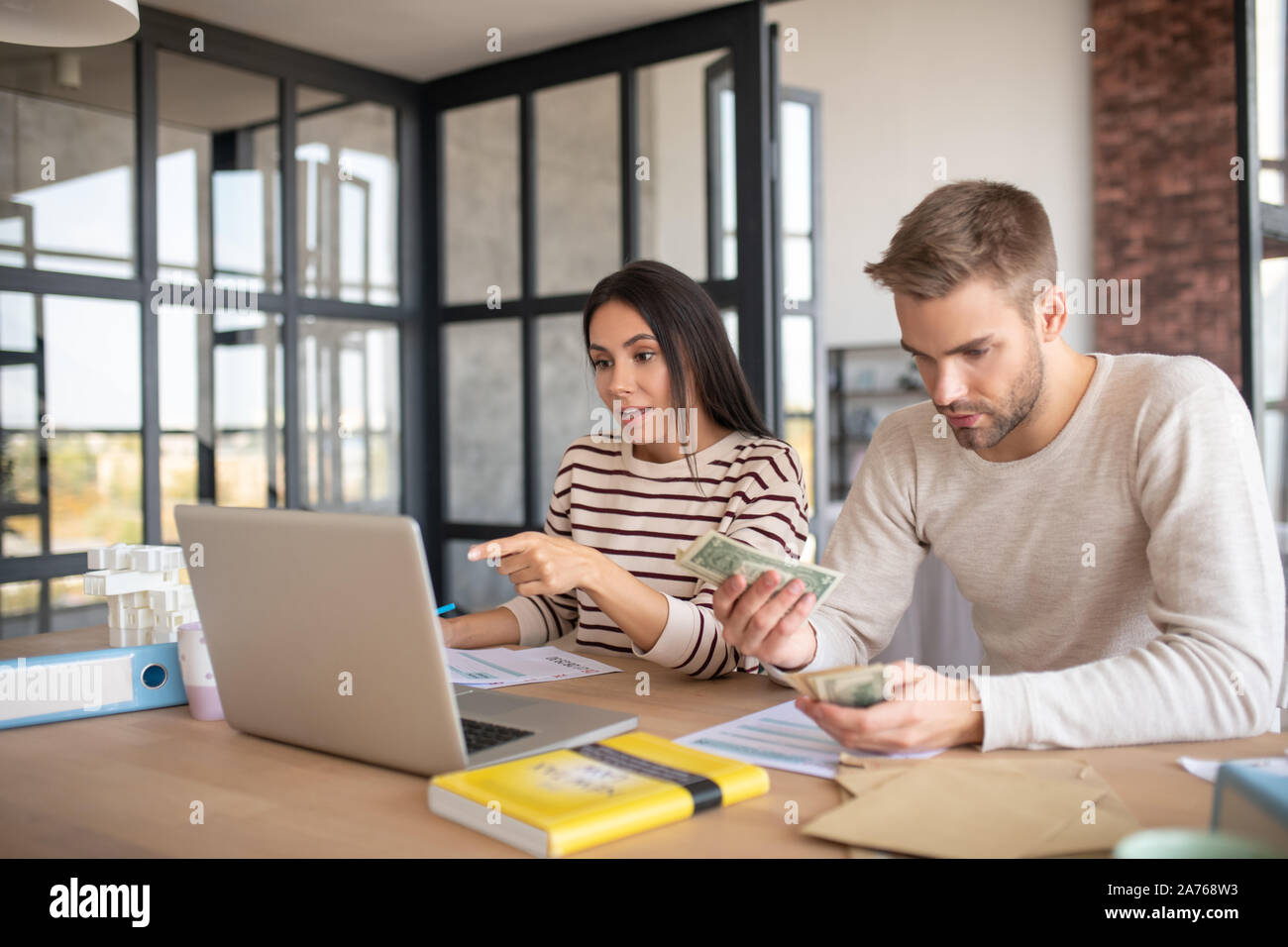 Money counting room hi-res stock photography and images - Alamy