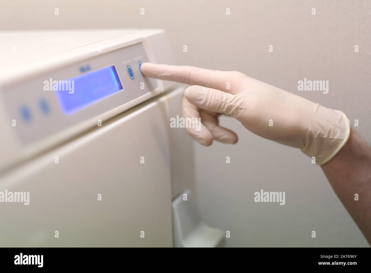 Sterilization program hi-res stock photography and images - Alamy