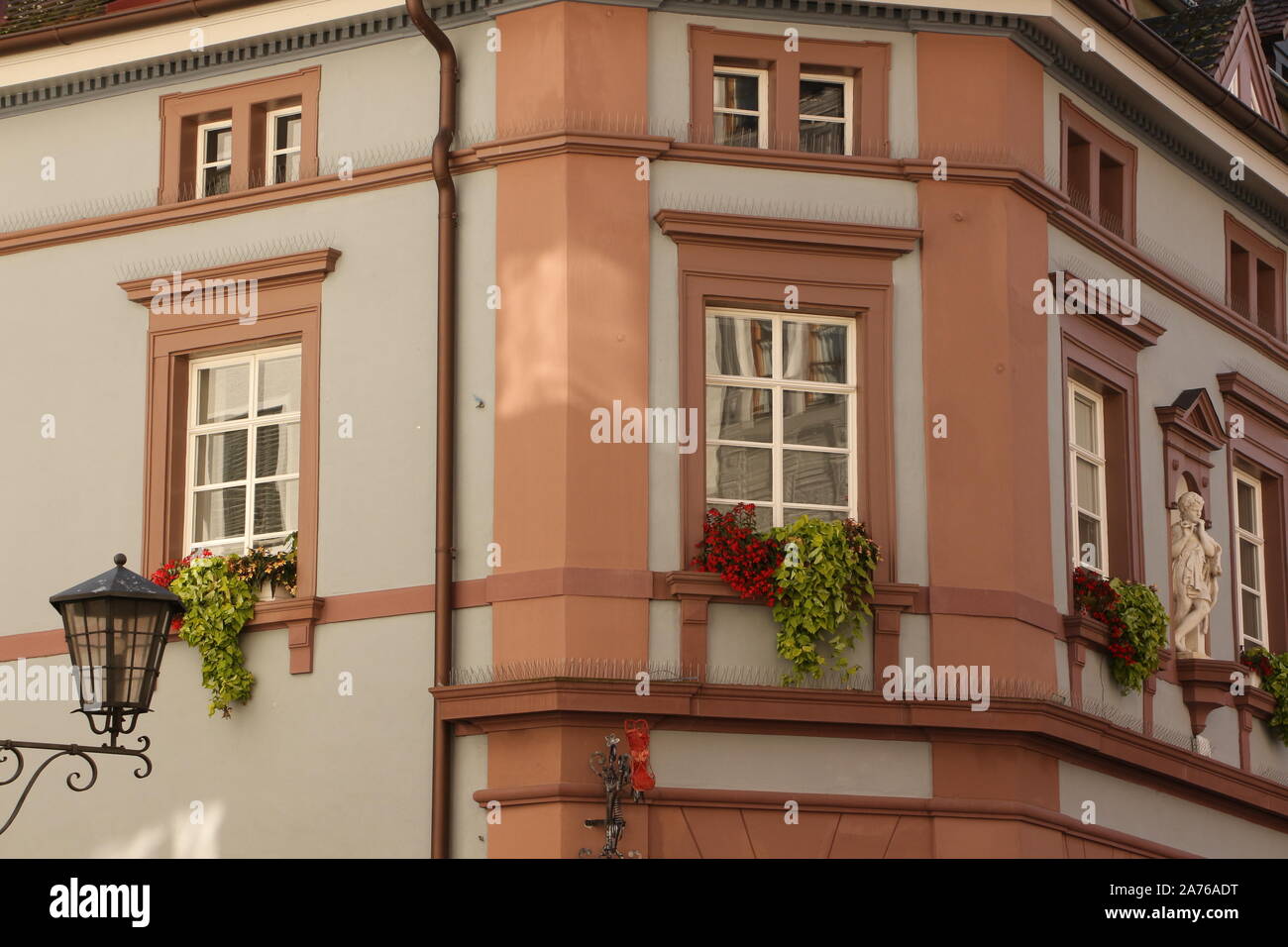 Historisches Gebäude in der Altstadt von Engen in Süddeutschland Stock ...