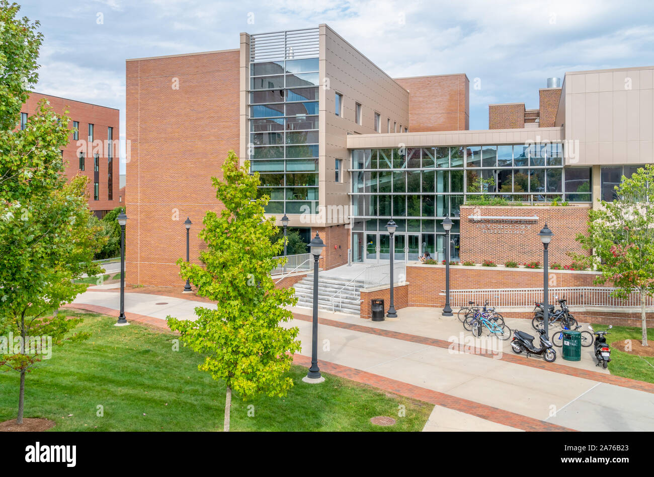 Weston a bousfield psychology building hi-res stock photography and ...