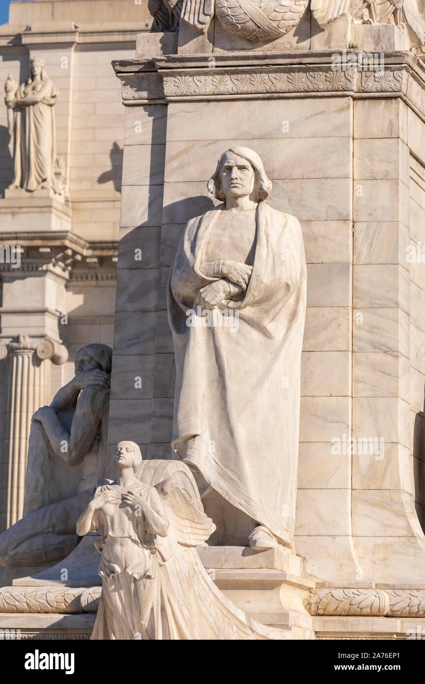WASHINGTON, DC, USA - Columbus Fountain, also known as Columbus ...