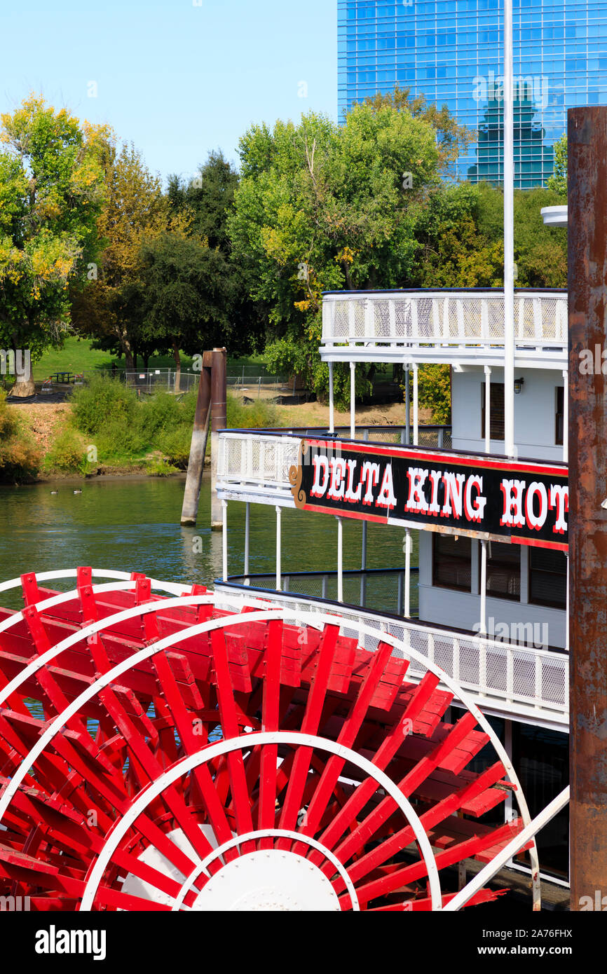 Old riverboat The Delta King” hotel on the Sacramento River, Sacramento ...
