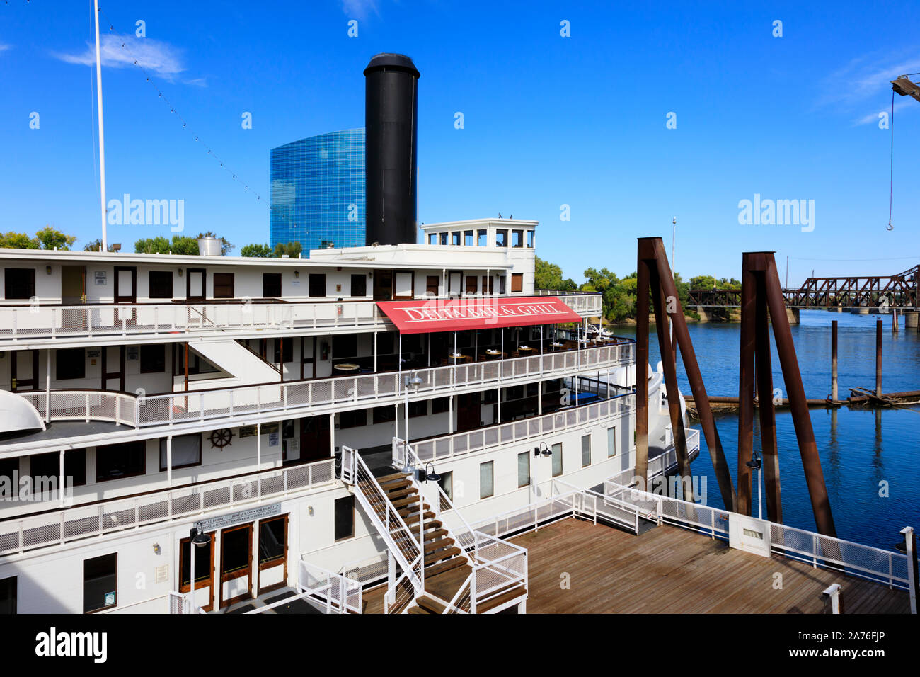 Old riverboat The Delta King” hotel on the Sacramento River, Sacramento ...