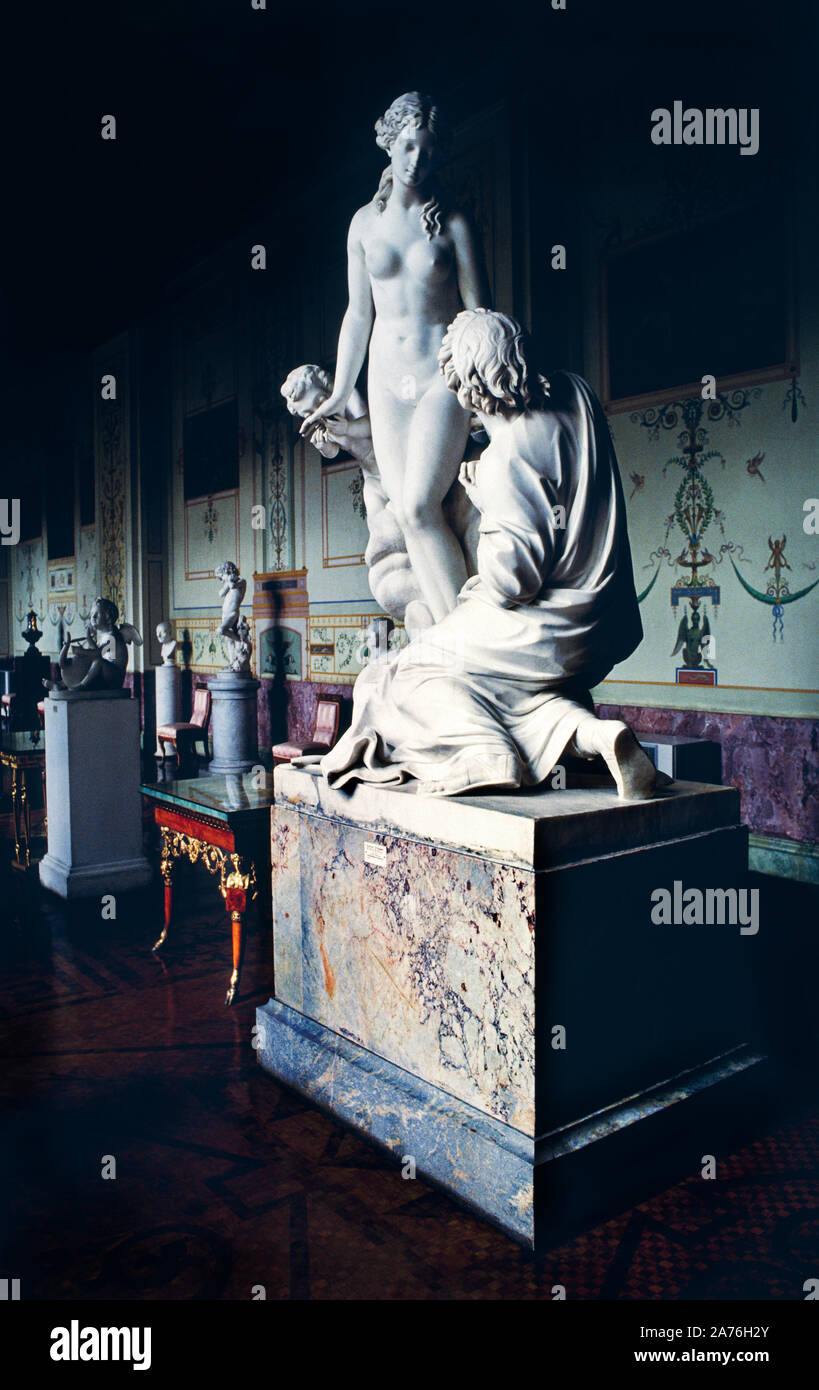 Pygmalion And Galatea Statue Pygmalion And Galatea Statue