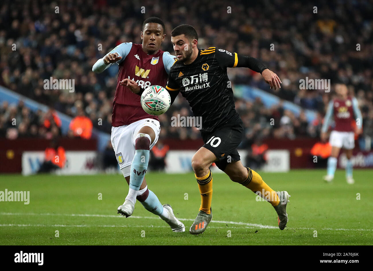 Patrick cutrone wolves hi-res stock photography and images - Alamy