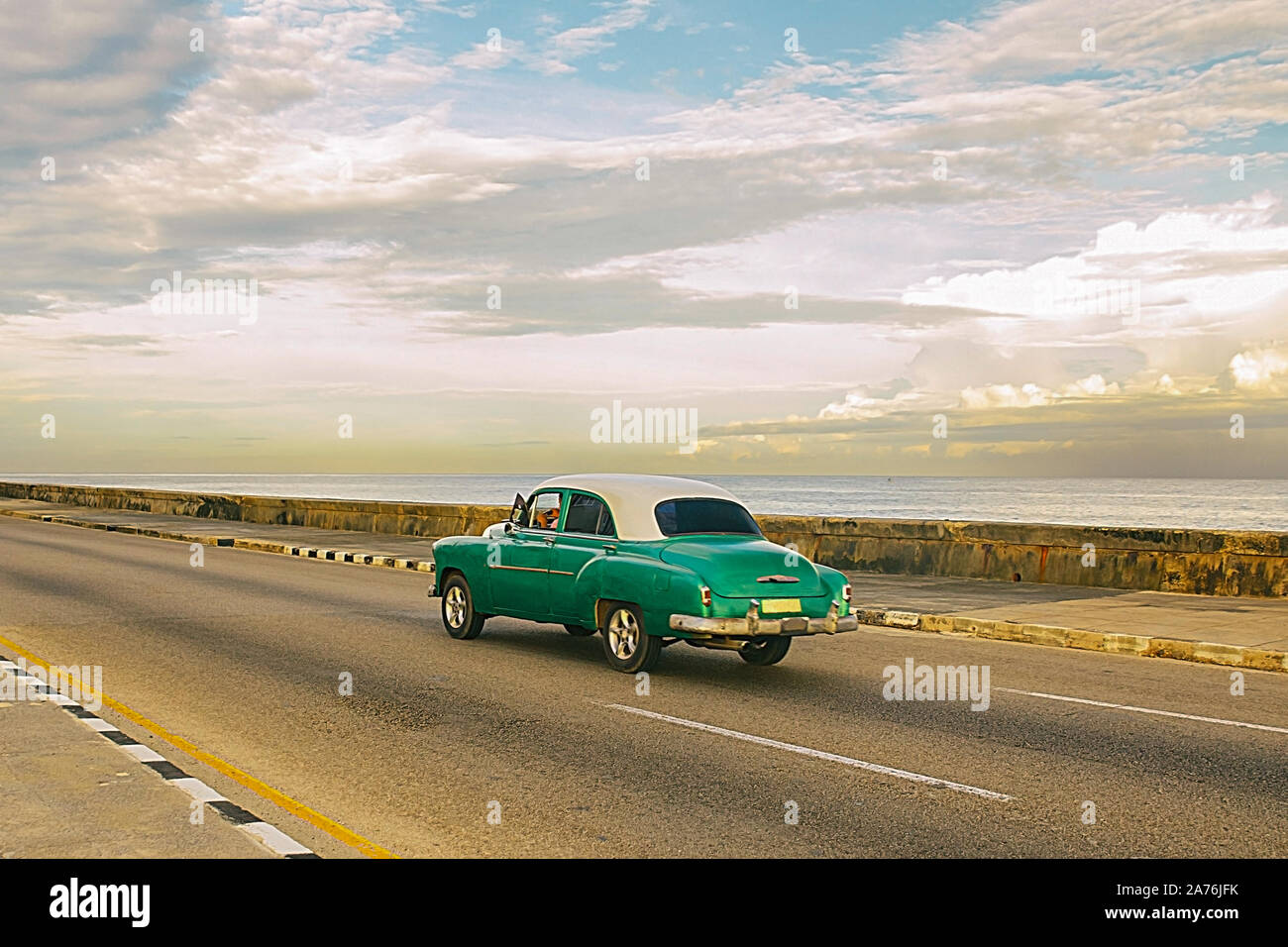 Malecón boardwalk cuba hi-res stock photography and images - Alamy