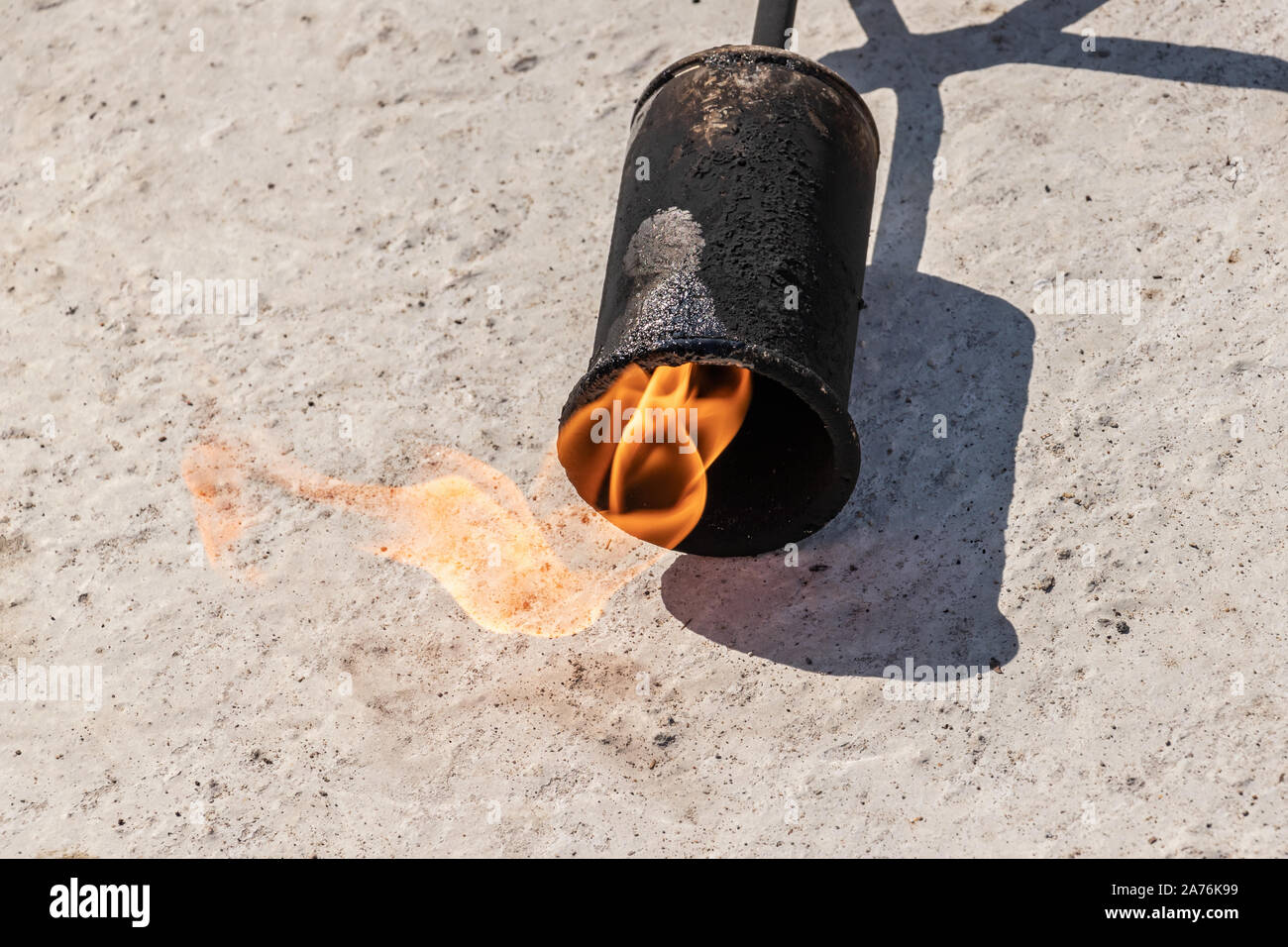 Round gas burner hi-res stock photography and images - Alamy