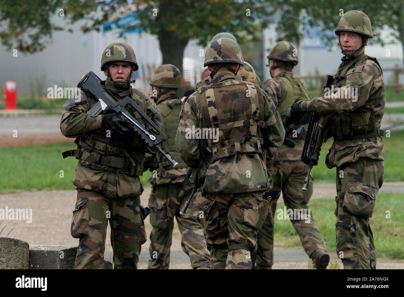 Exercice militaire hi-res stock photography and images - Alamy