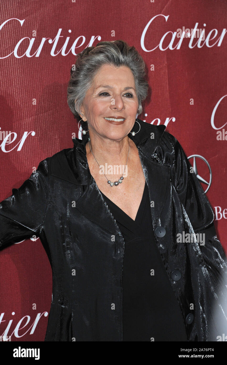 LOS ANGELES, CA - JANUARY 4, 2014: Senator Barbara Boxer at the 2014 ...