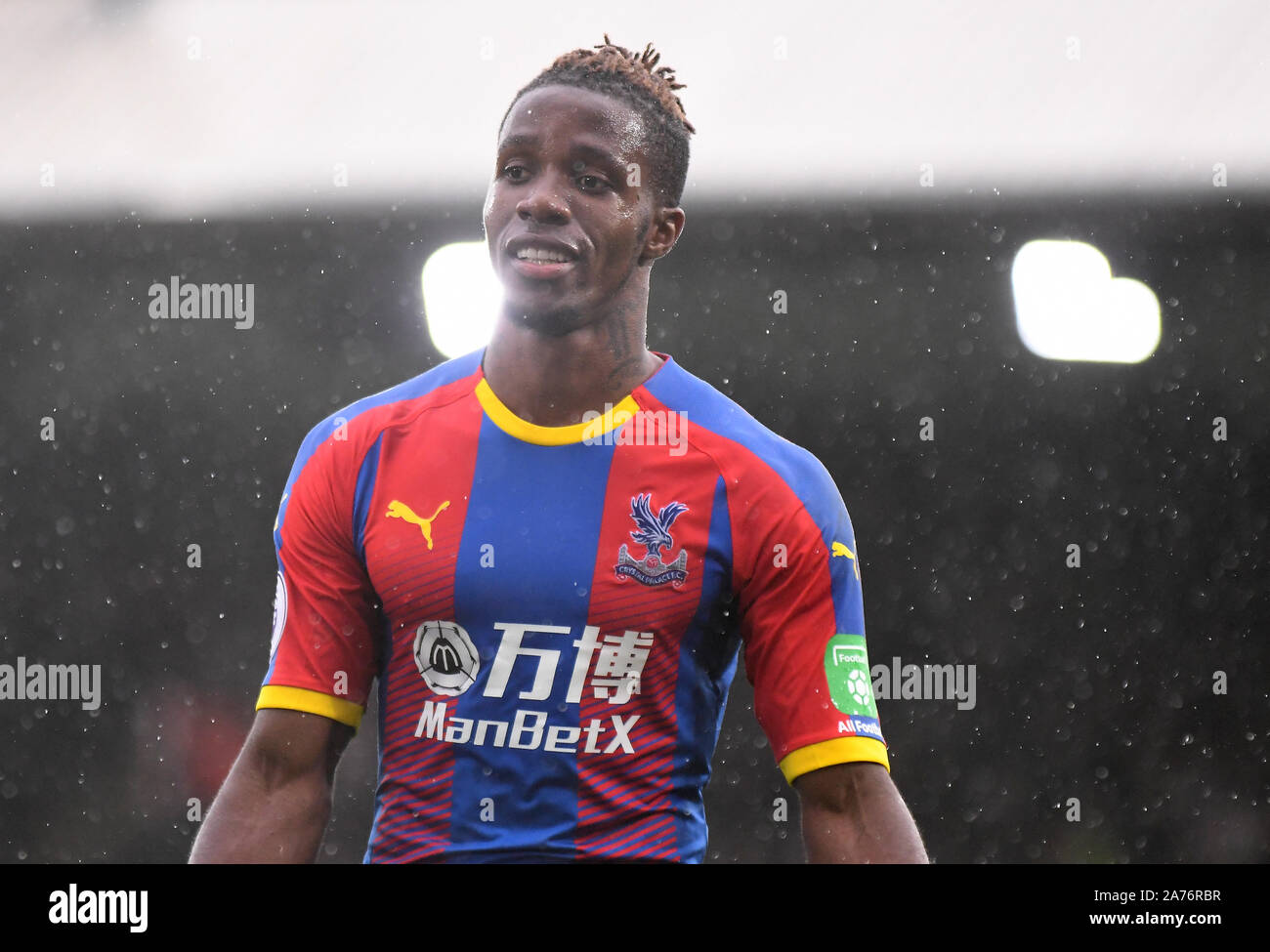 Wilfried zaha england international hi-res stock photography and images ...