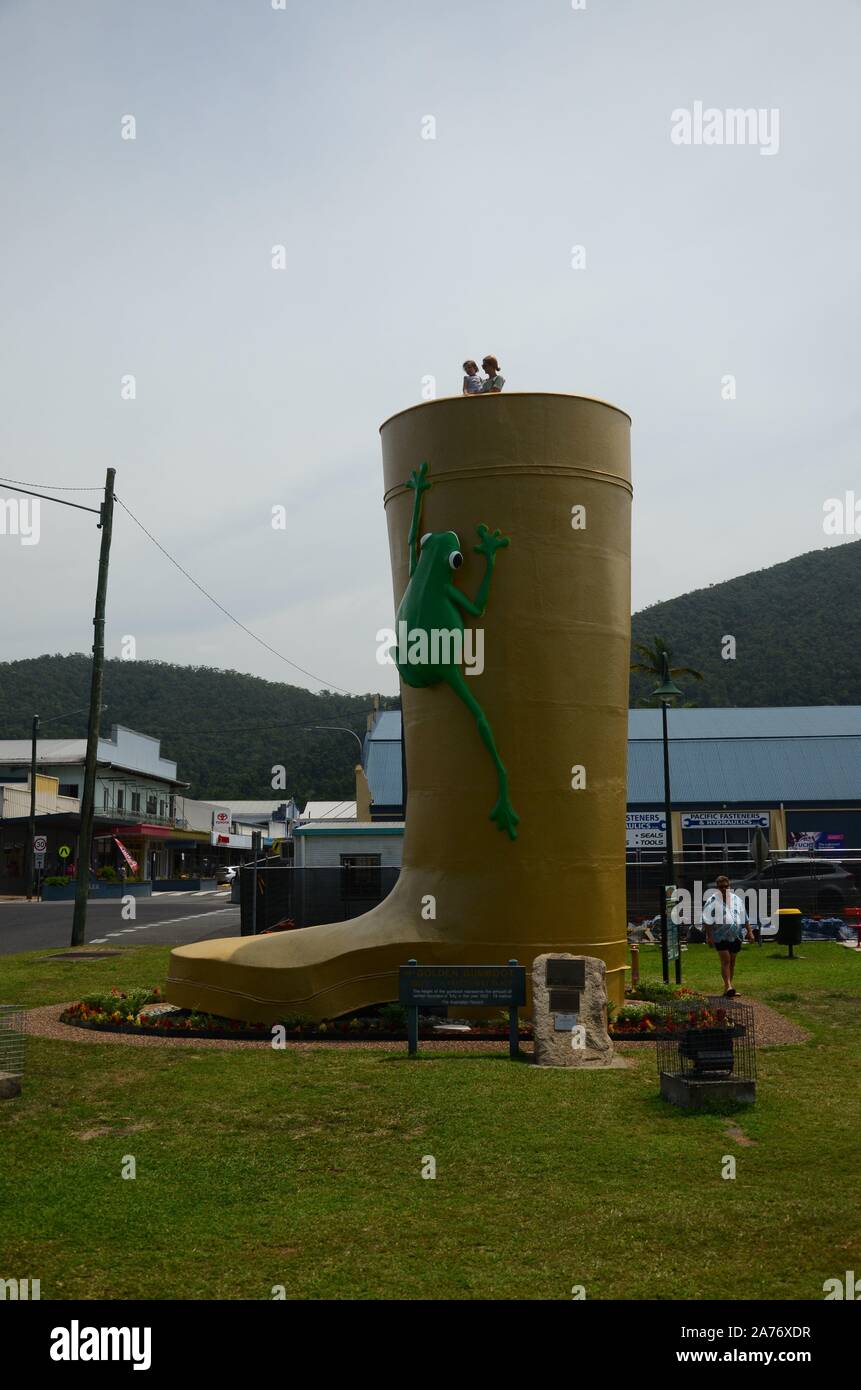 Tully railway hi-res stock photography and images - Alamy