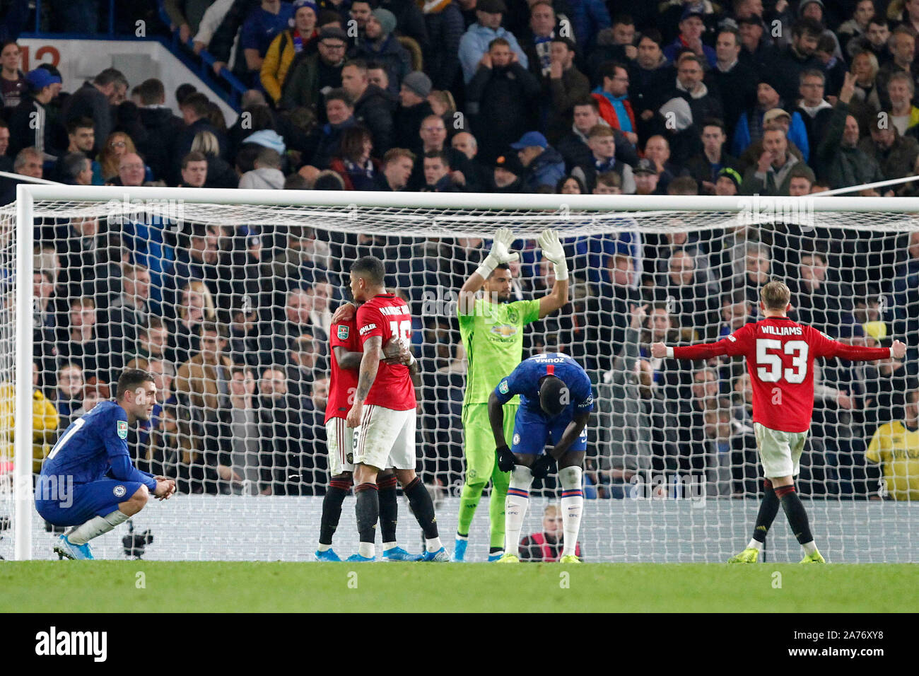Manchester united players celebrating hi-res stock photography and ...