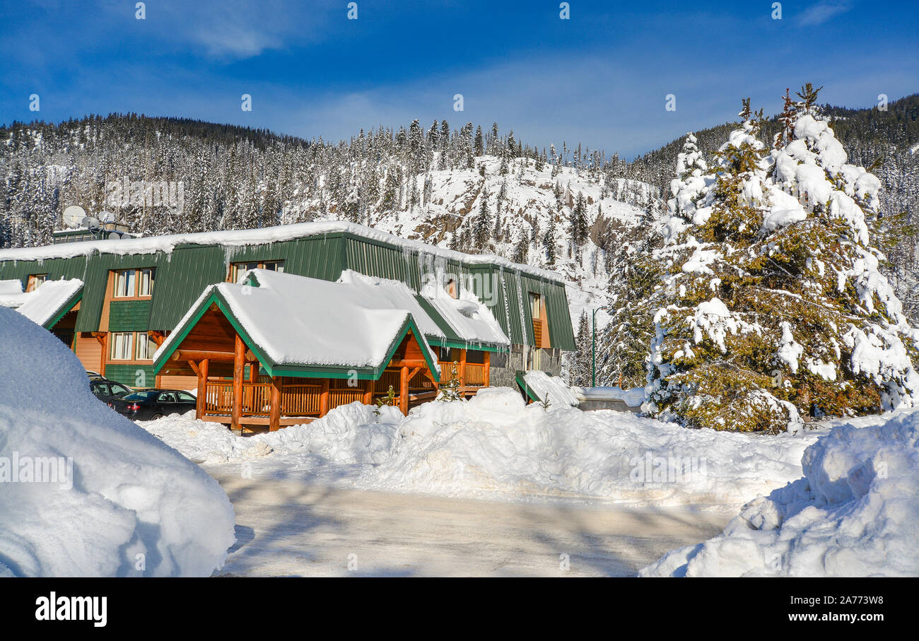 Manning park resort hi-res stock photography and images - Alamy