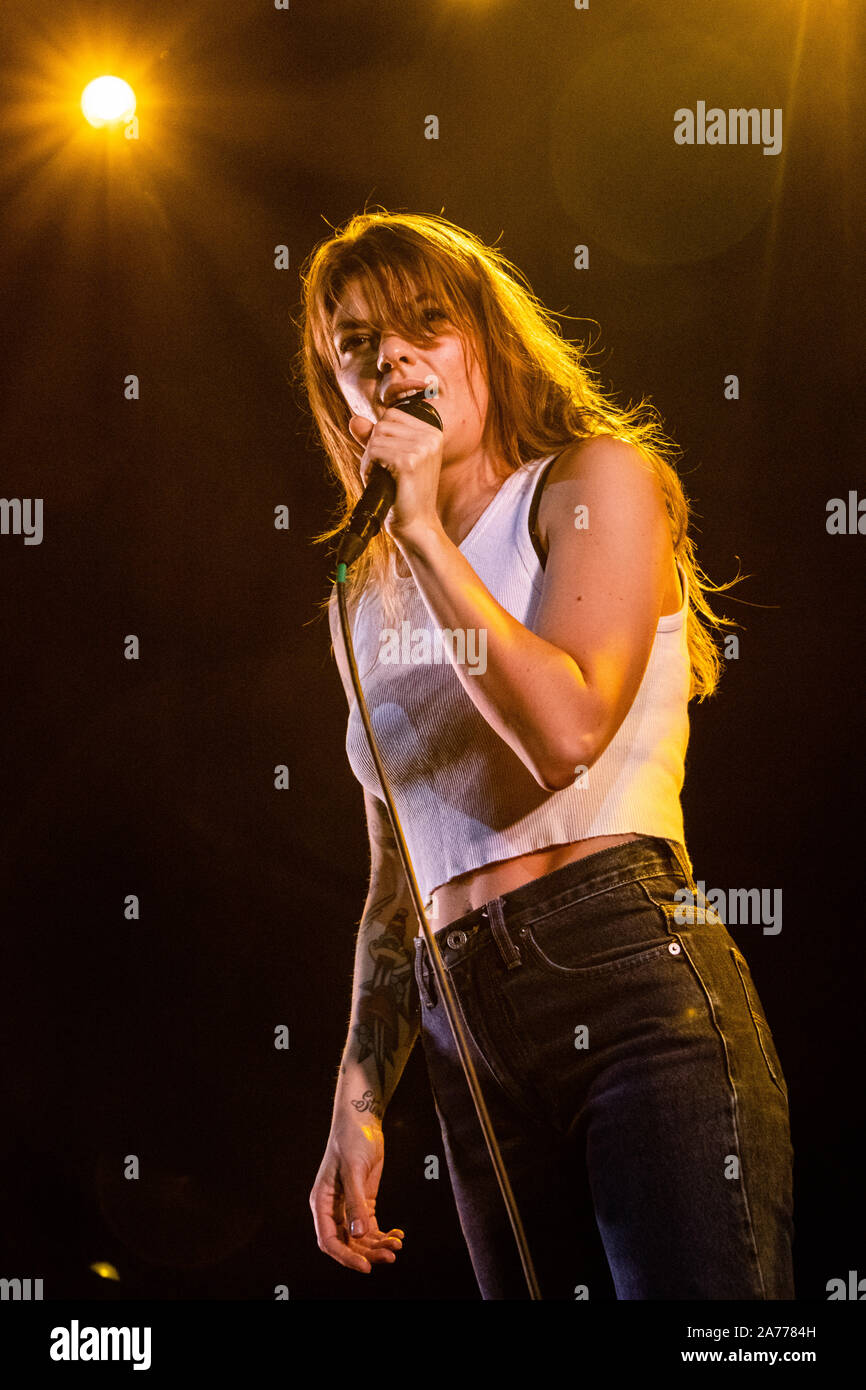 Donna missal singer hi-res stock photography and images - Alamy