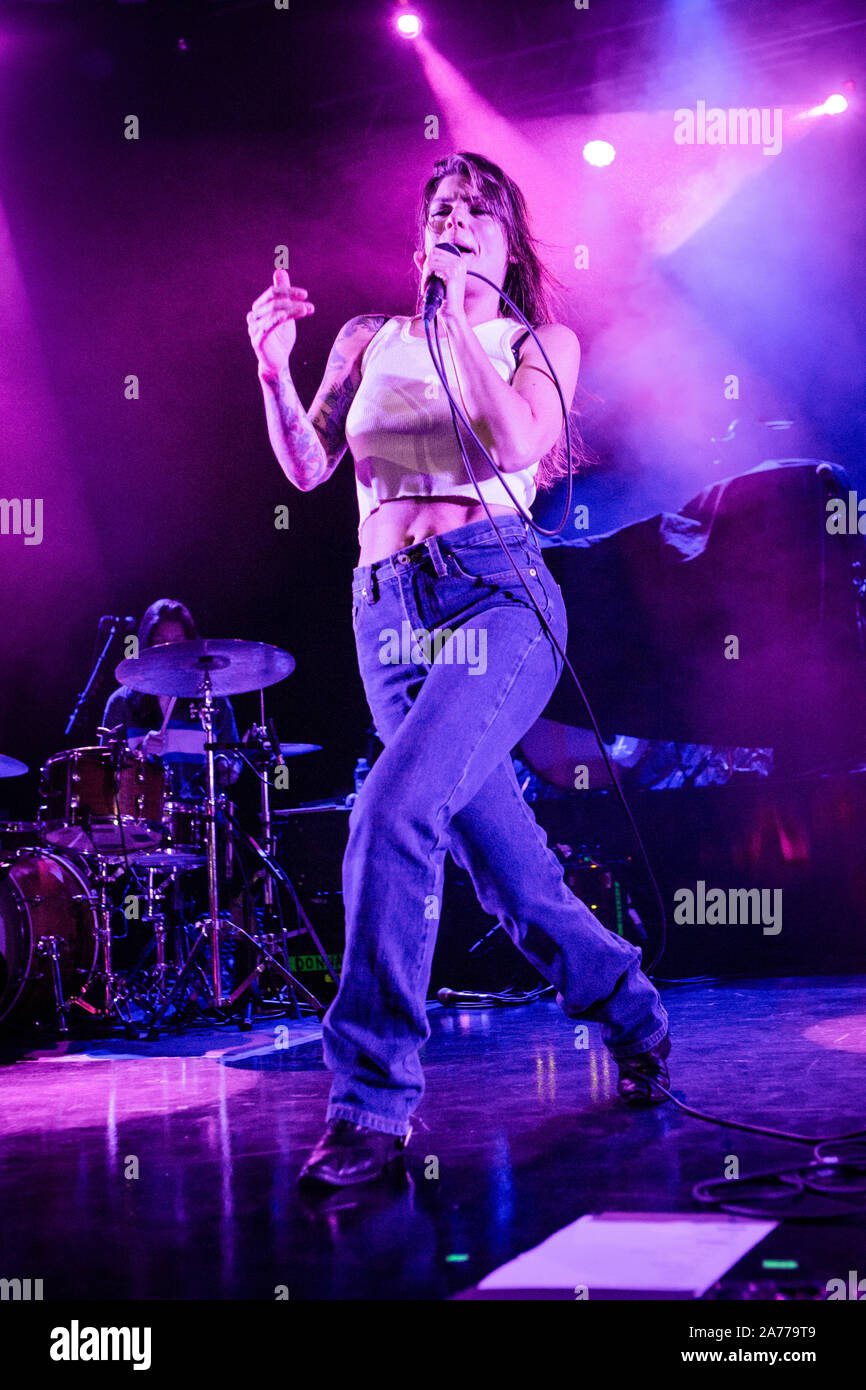 Donna missal singer hi-res stock photography and images - Alamy