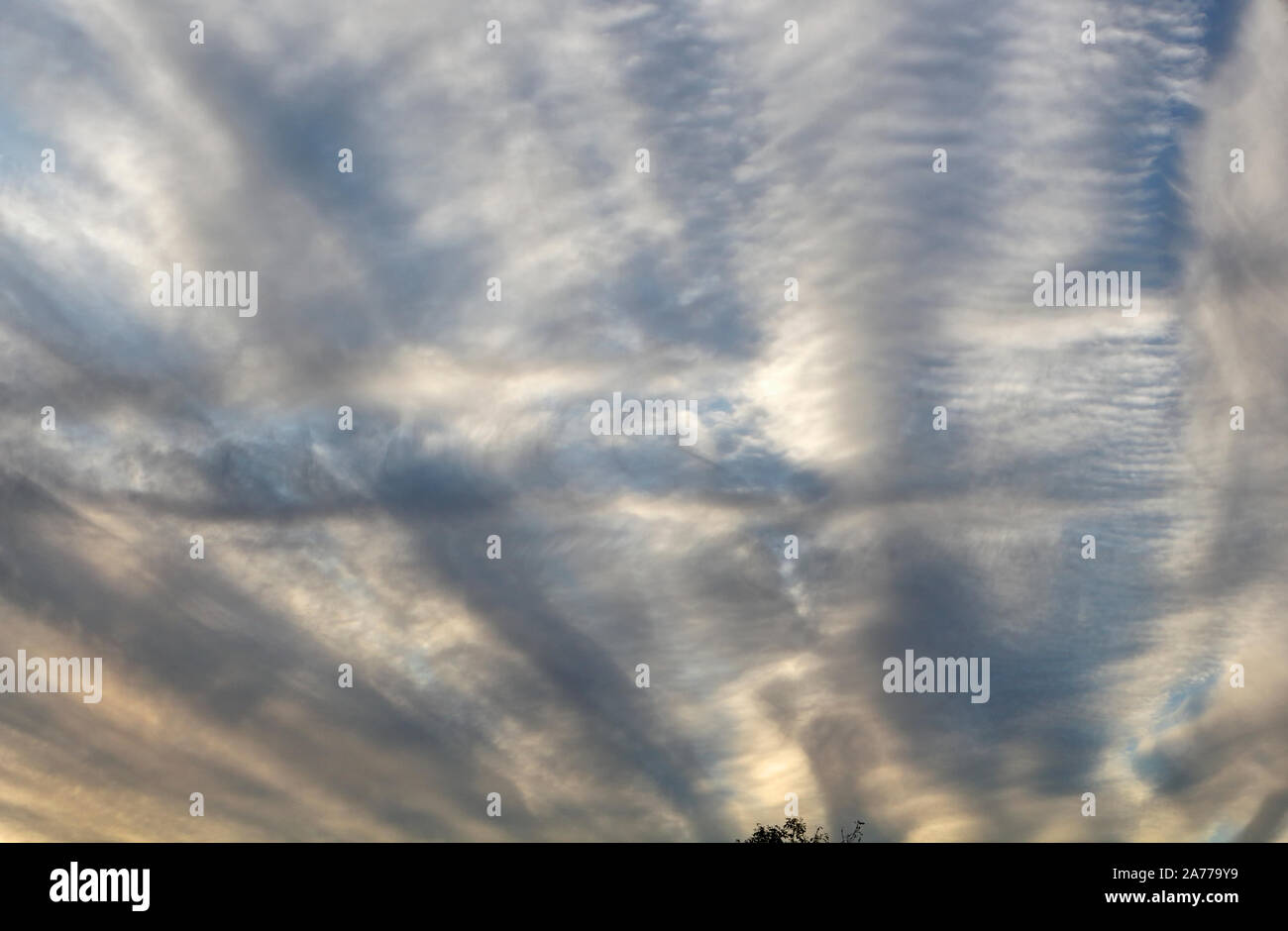 Cloud streets hi-res stock photography and images - Alamy
