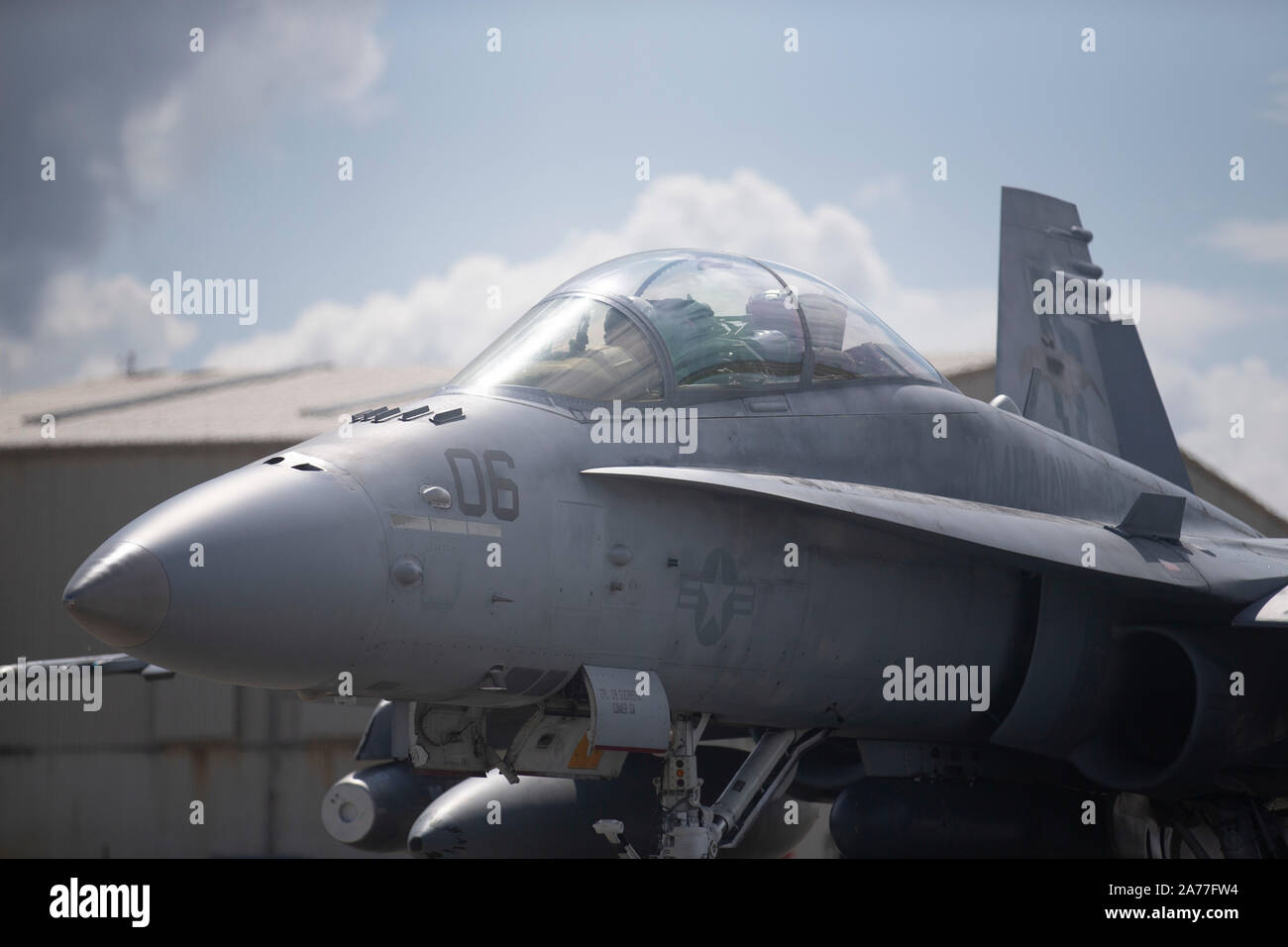 Vmfa aw 242 hi-res stock photography and images - Alamy