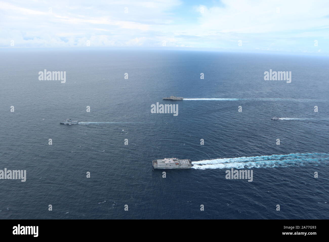 Usns Millinocket High Resolution Stock Photography and Images - Alamy