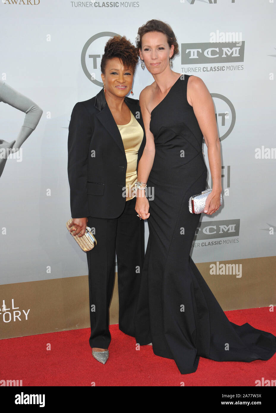 LOS ANGELES, CA - JUNE 5, 2014: Wanda Sykes & wife Alex at the 2014 ...