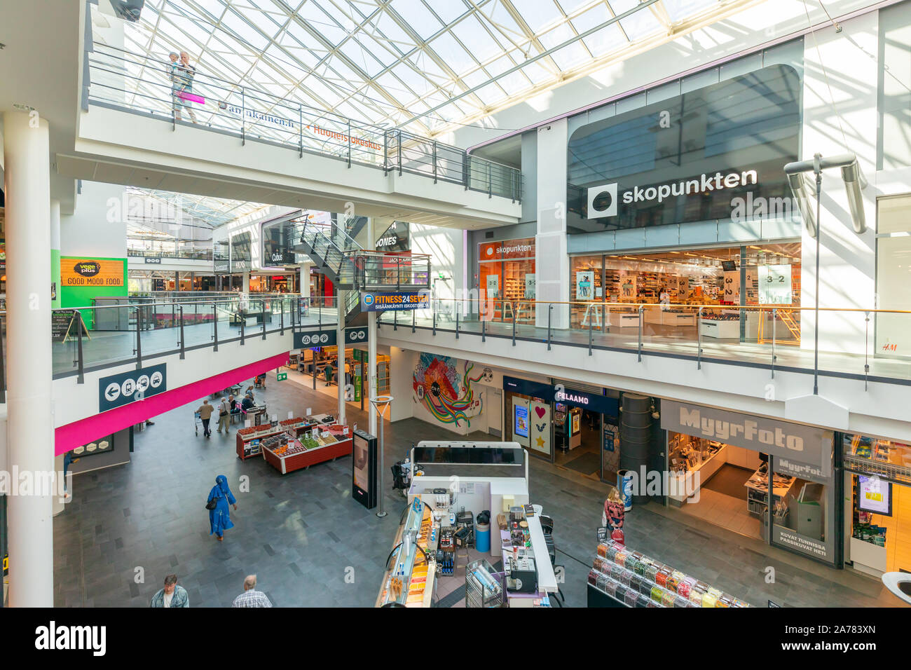 Kauppakeskus Myyrmanni Vantaa Stock Photo - Alamy