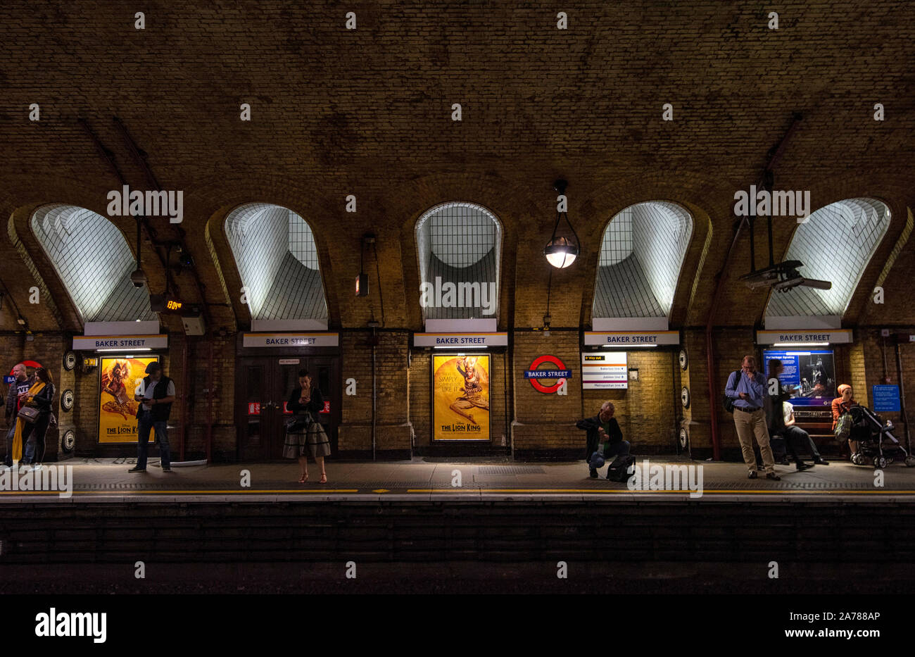 Baker street underground hi-res stock photography and images - Alamy