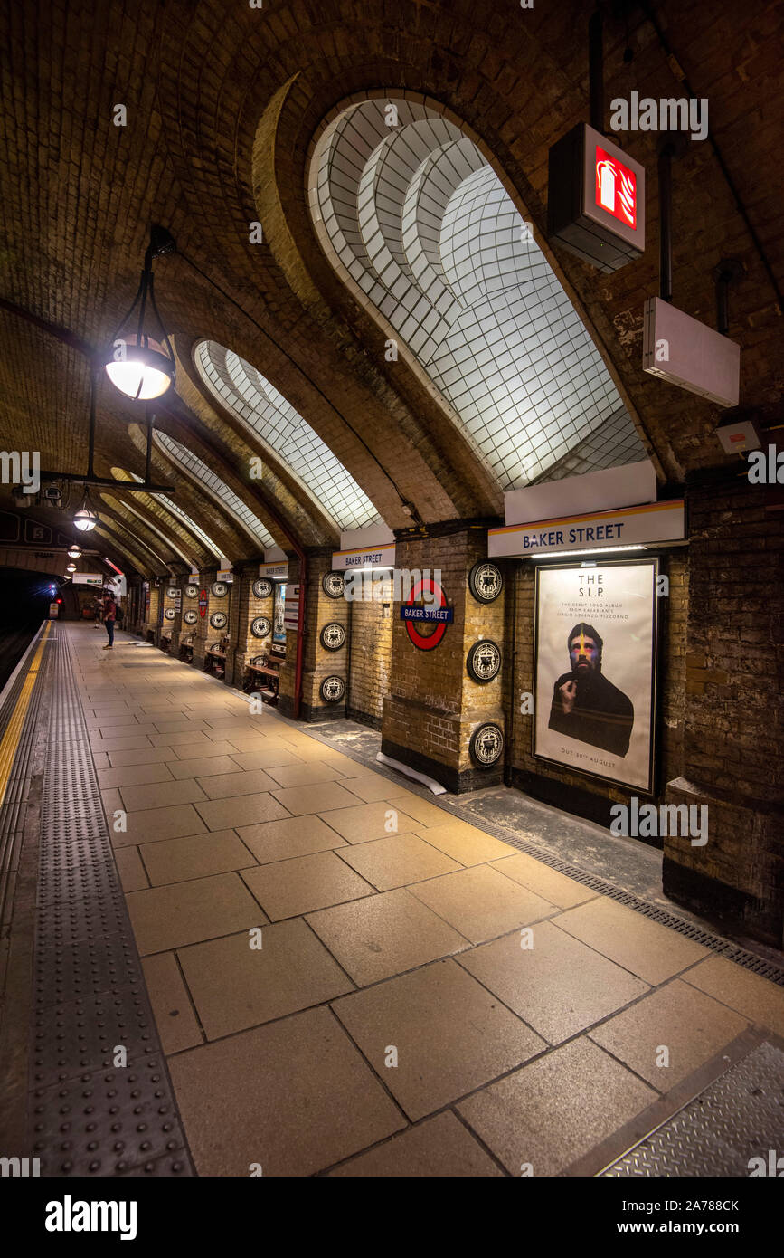 Baker Street Underground Station High Resolution Stock Photography and ...
