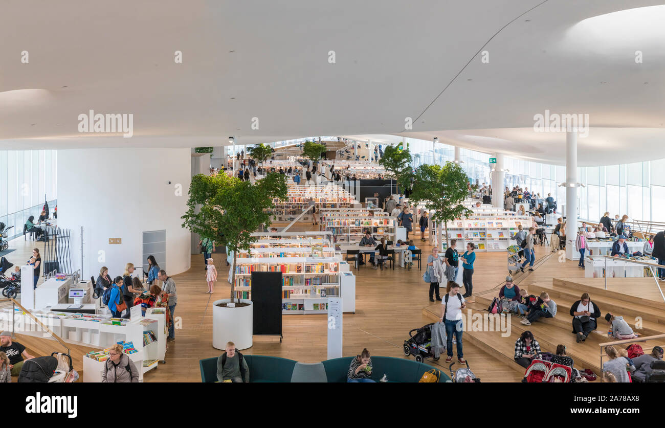 Helsinki city central library oodi hi-res stock photography and images ...