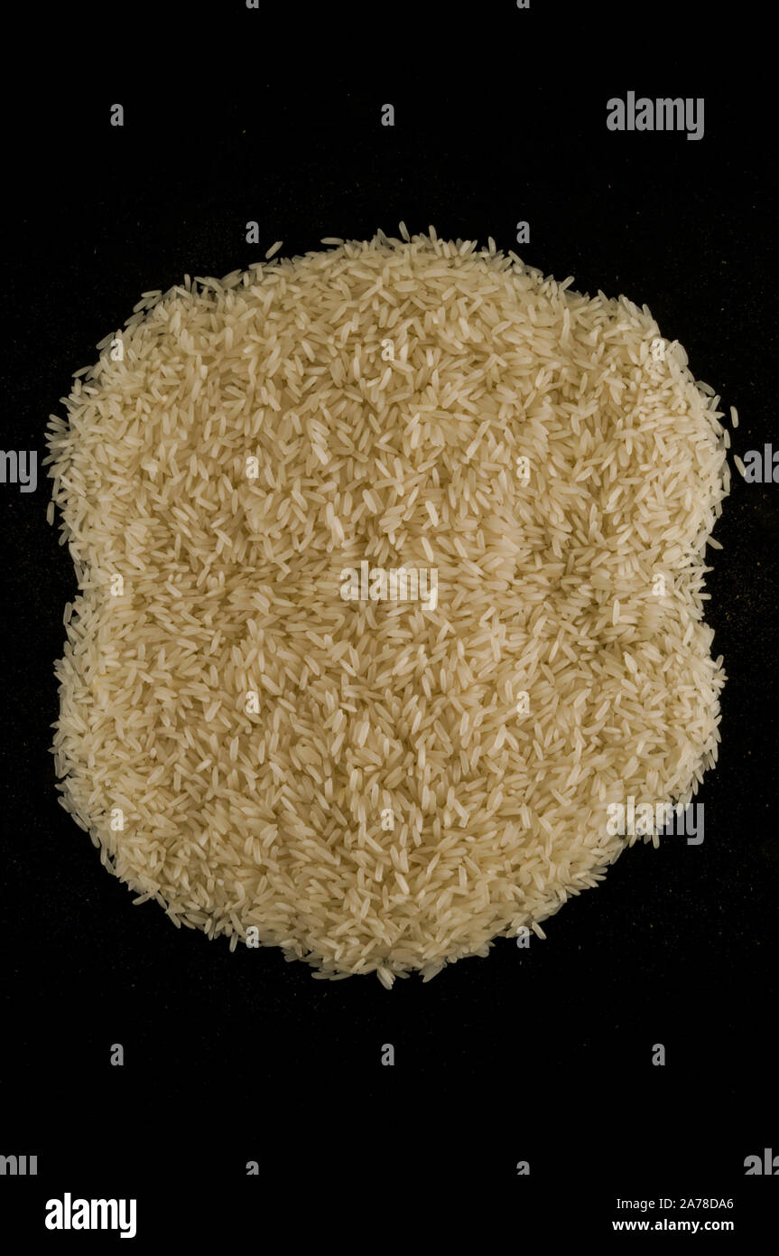 Photo picture of Organic brown rice texture background Stock Photo - Alamy