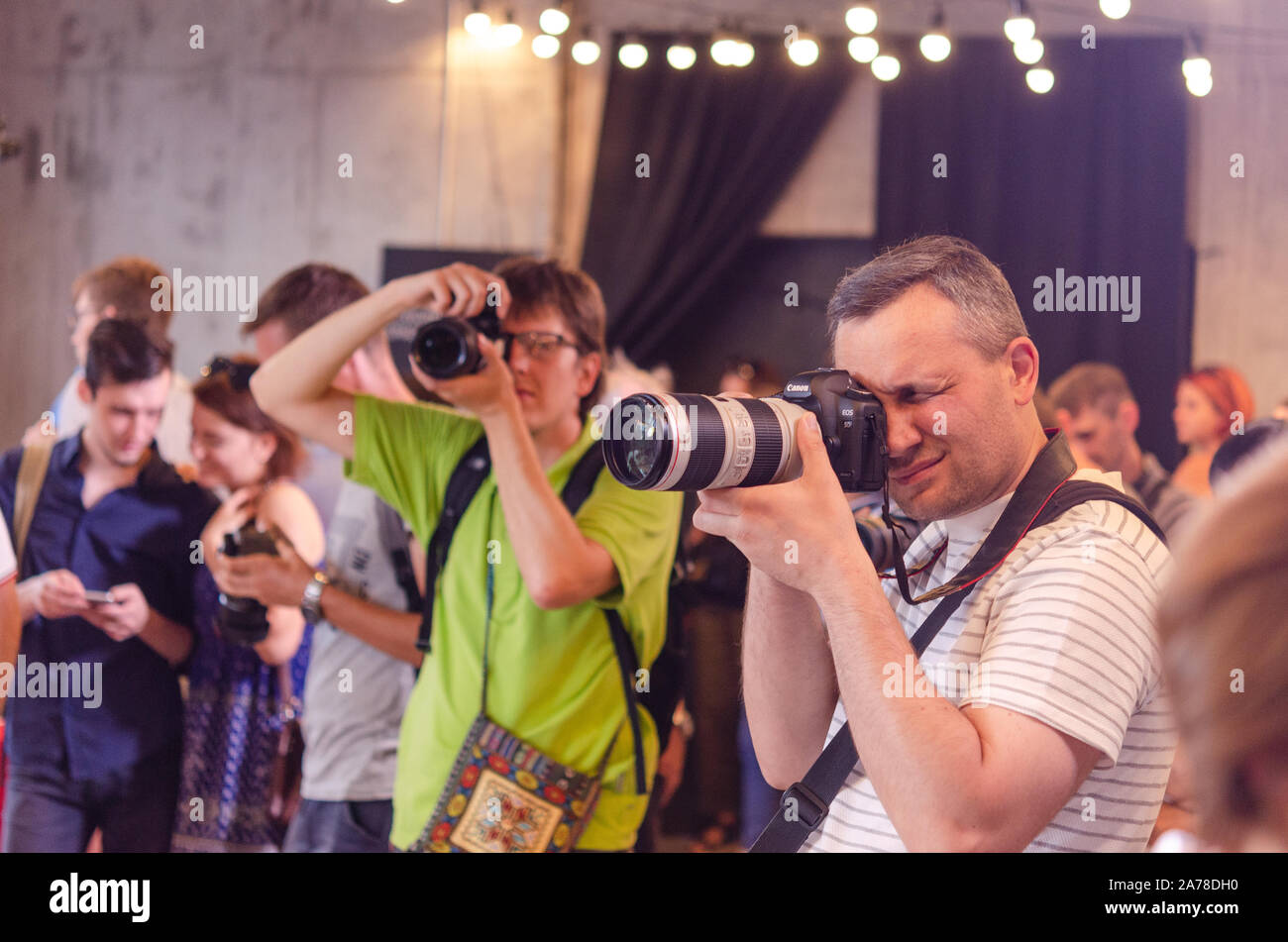 Photographers equipment close up hi-res stock photography and images ...