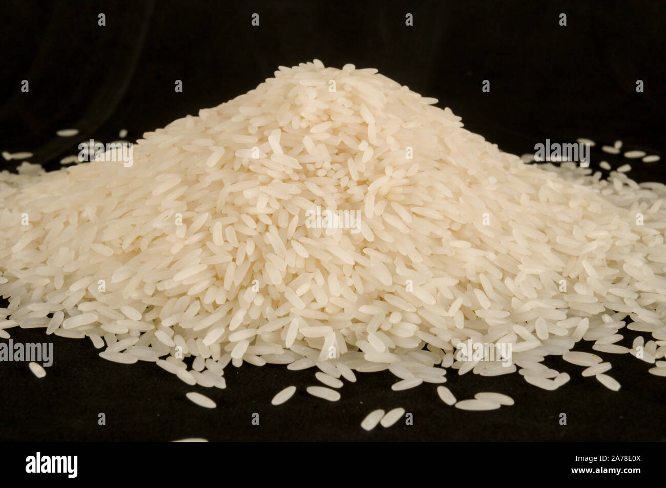 Photo picture of Organic brown rice texture background Stock Photo - Alamy