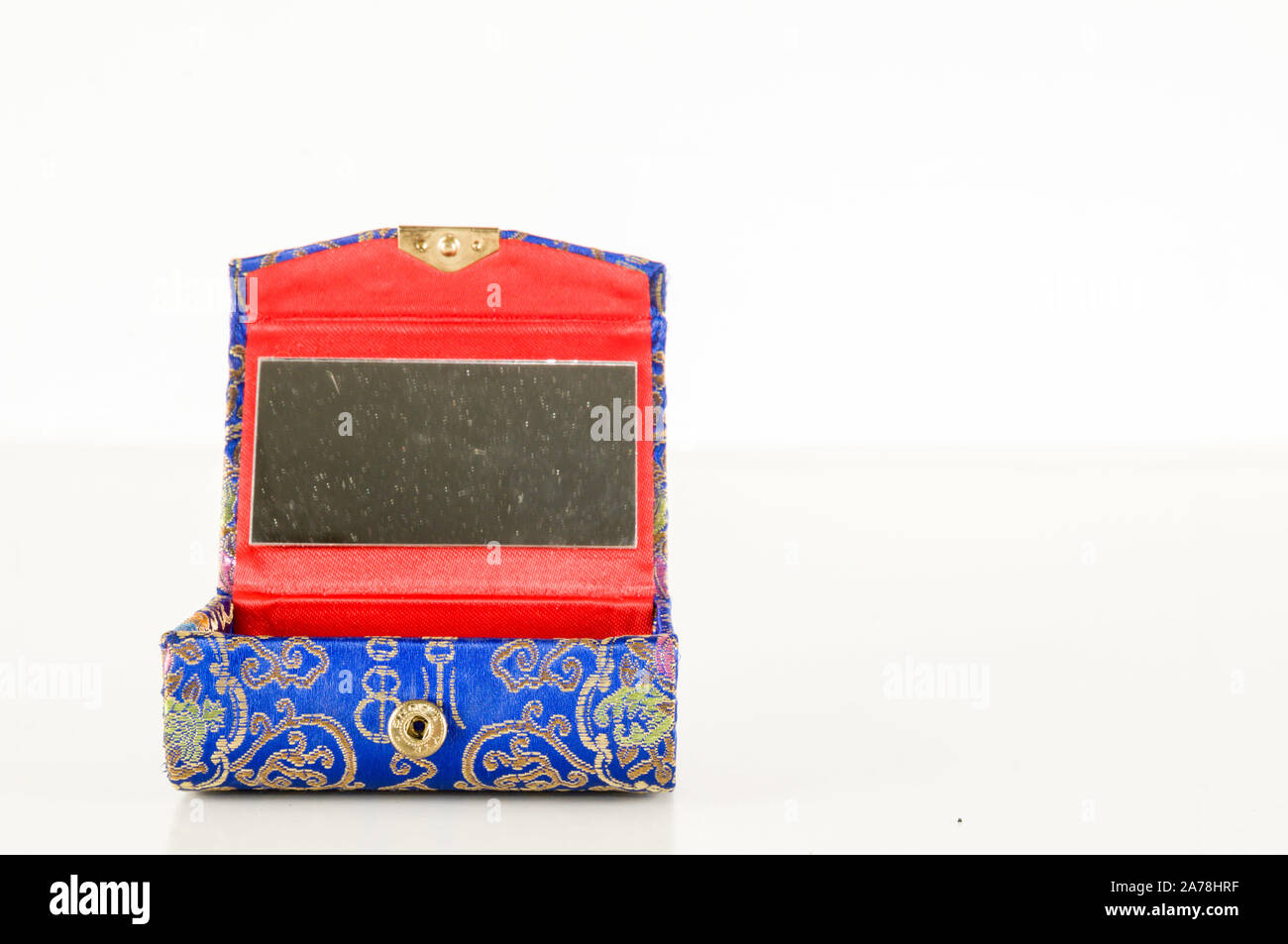 Compact mirror cutout hi-res stock photography and images - Alamy