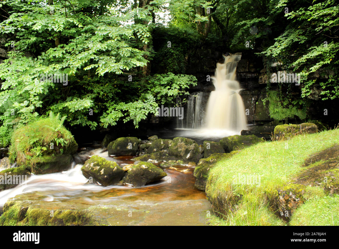 Yorkshire Dales Waterfall Stock Photo - Alamy