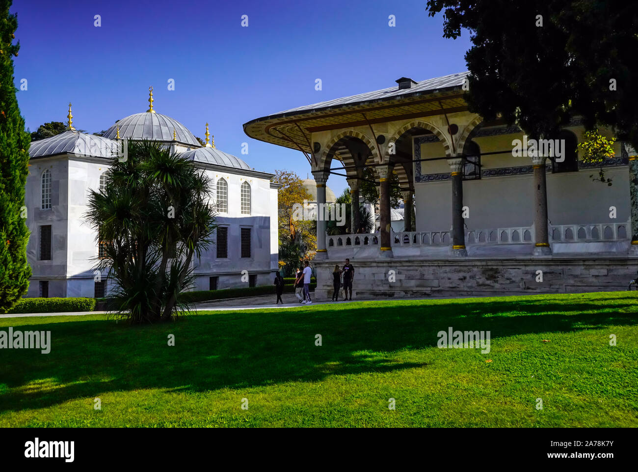 Topkapi palace exterior hi-res stock photography and images - Alamy