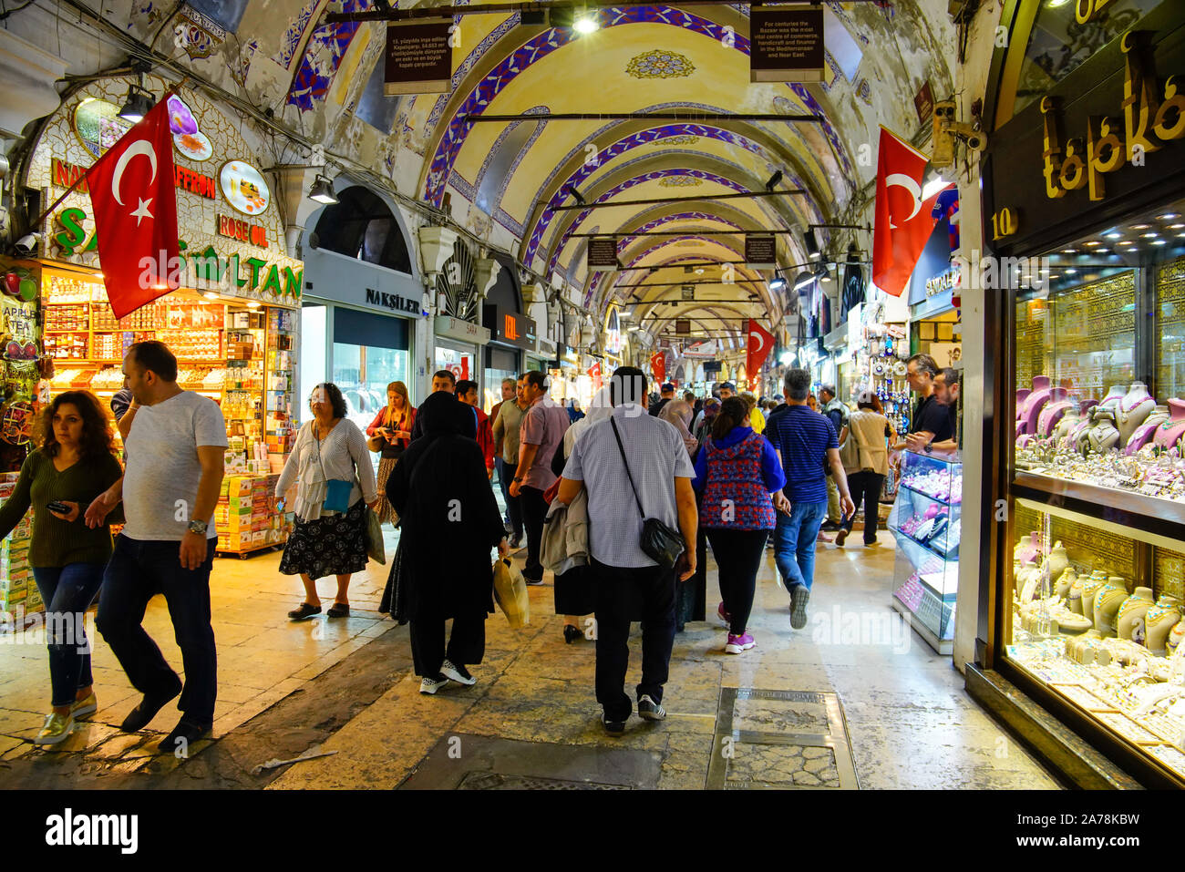Inside the mesmeric Grand Bazaar, Istanbul, Turkey Stock Photo - Alamy