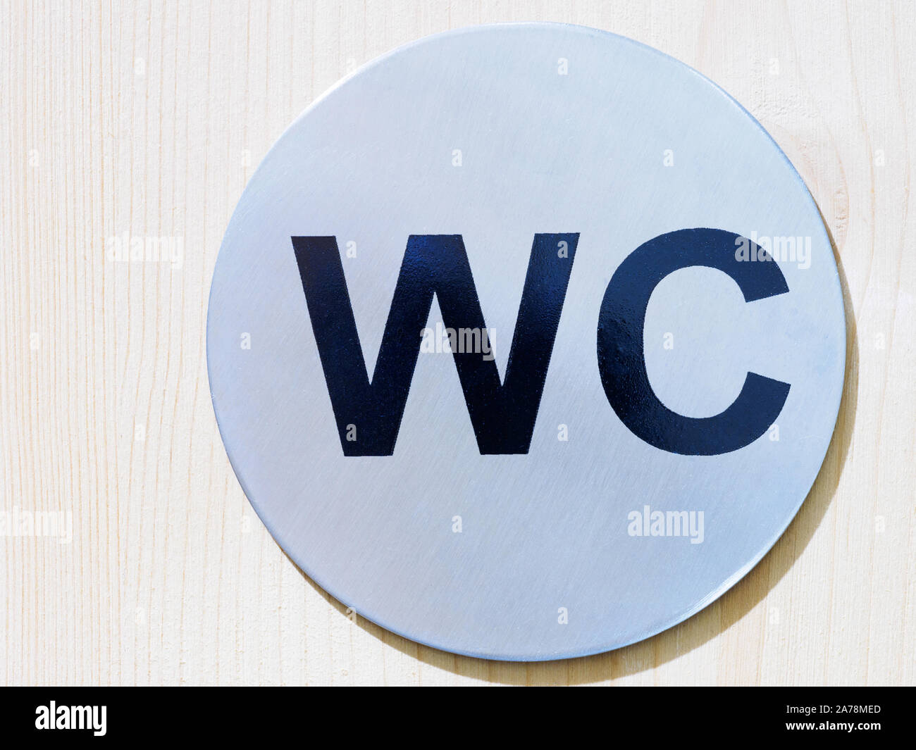 Toilet sign home hi-res stock photography and images - Alamy