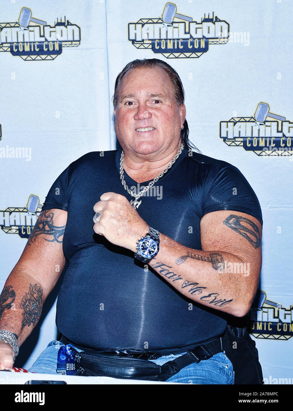 Brutus the barber beefcake hi-res stock photography and images - Alamy