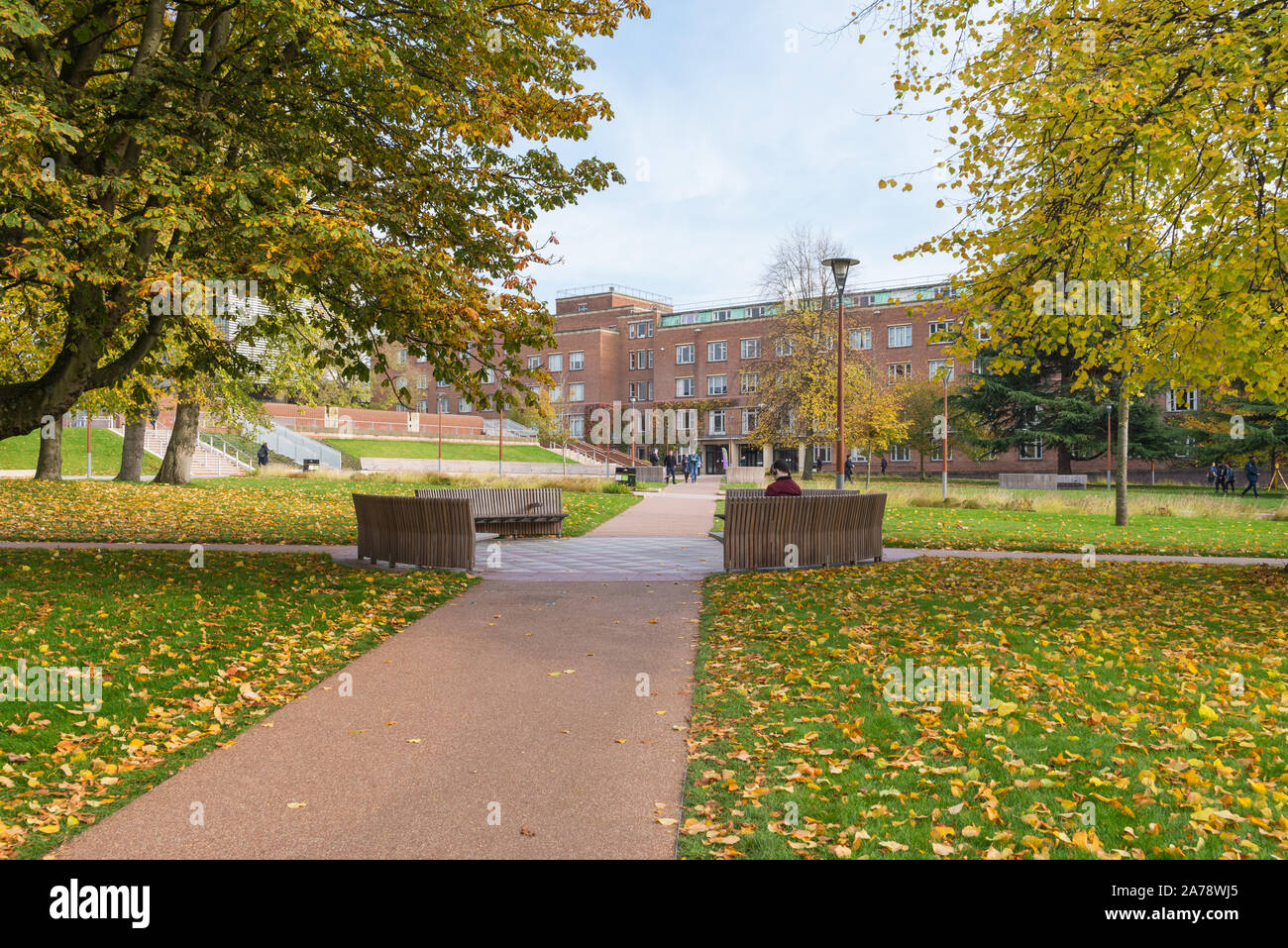 Green open spaces in the middle of the University of Birmingham campus ...