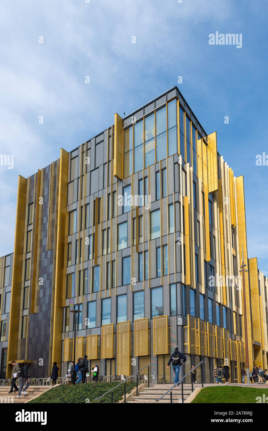 The new Main Library Building at the University of Birmingham in ...