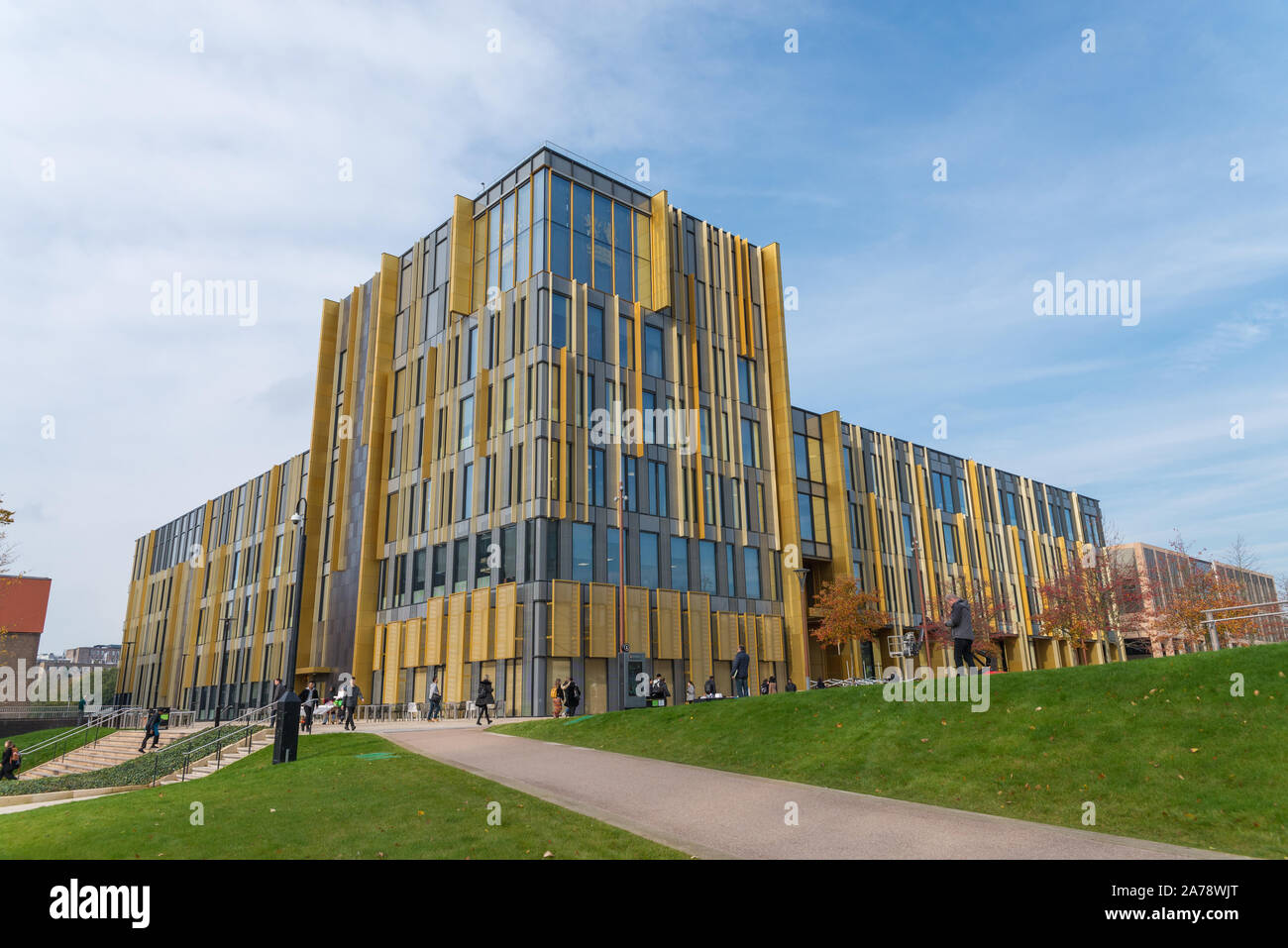 The new Main Library Building at the University of Birmingham in ...