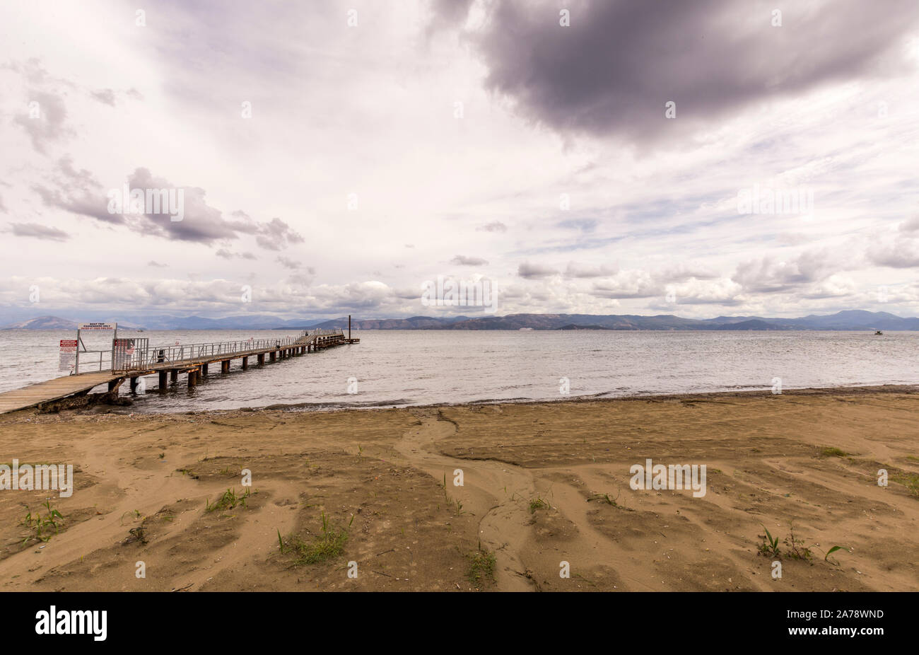 Panoramic landscape empty beach hi-res stock photography and images - Alamy