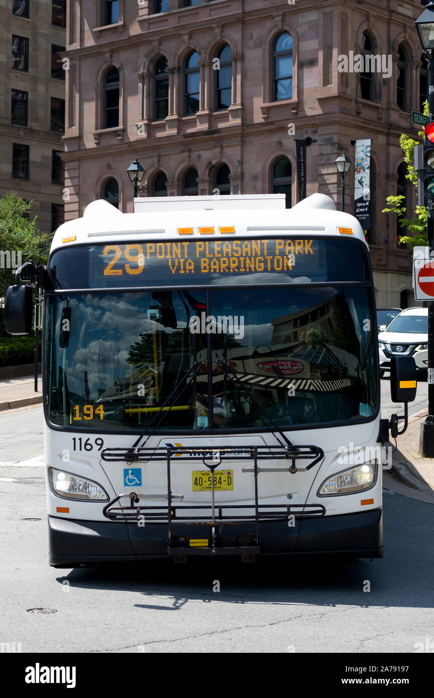 Bus service buses hi-res stock photography and images - Alamy