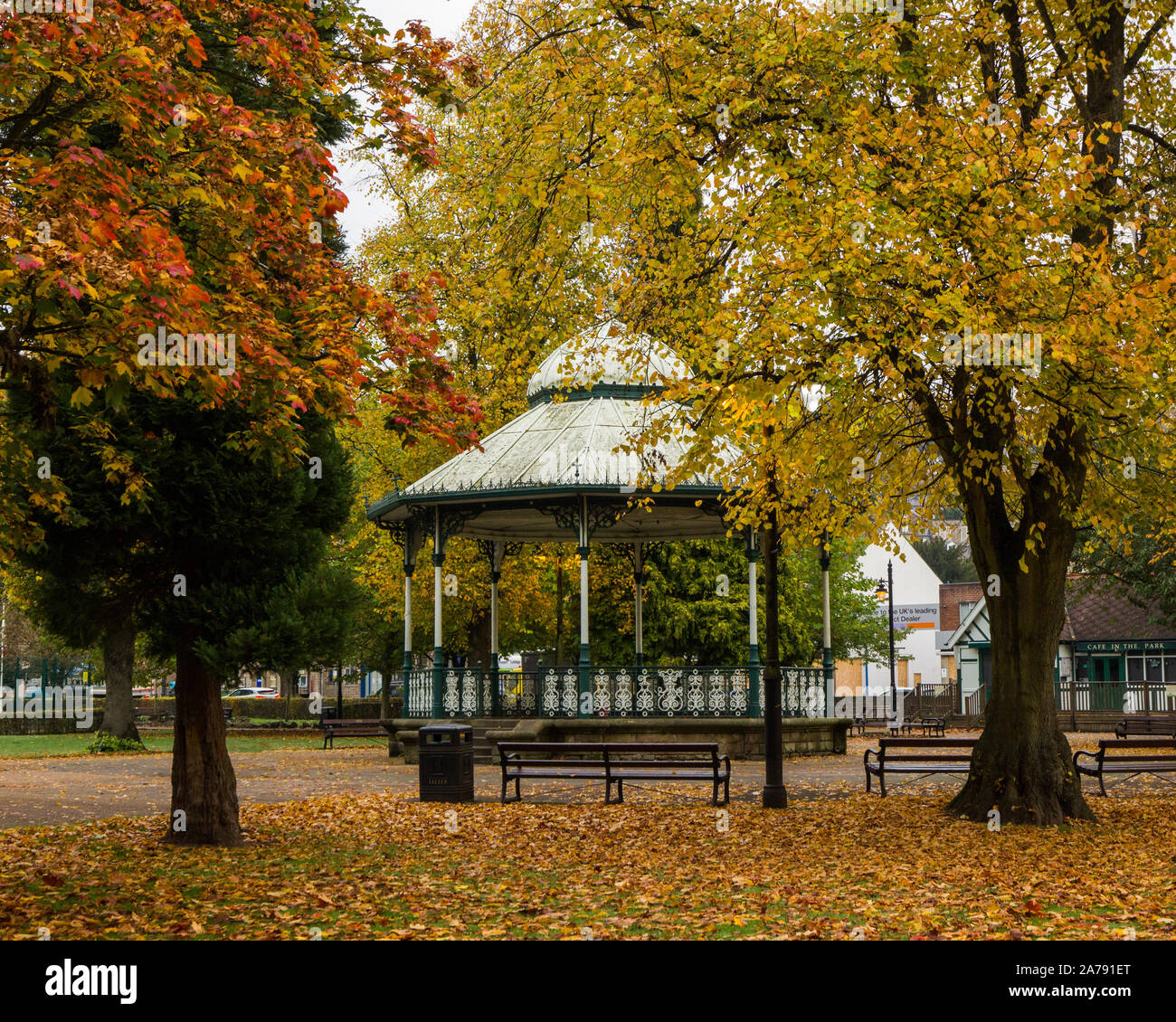 Matlock park hi-res stock photography and images - Alamy