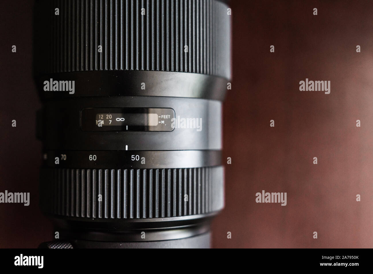 Lens zoom hi-res stock photography and images - Alamy
