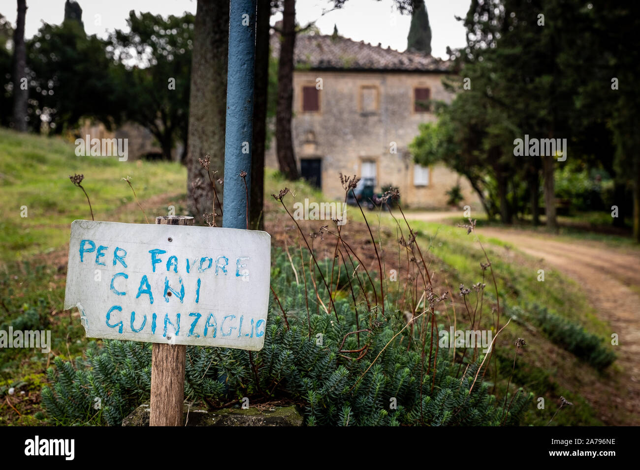 Per favore hi-res stock photography and images - Alamy