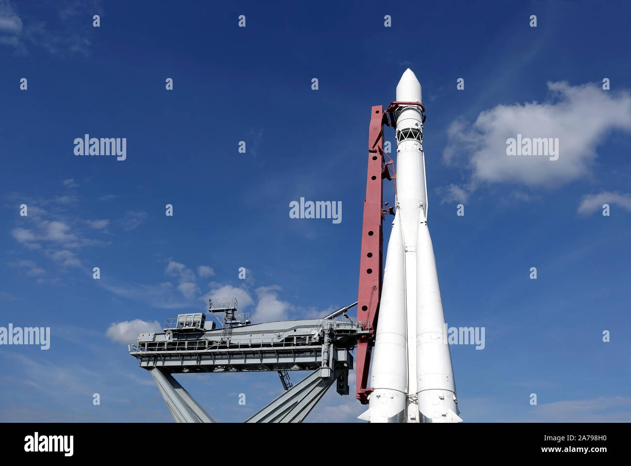 Launch pylon hi-res stock photography and images - Alamy