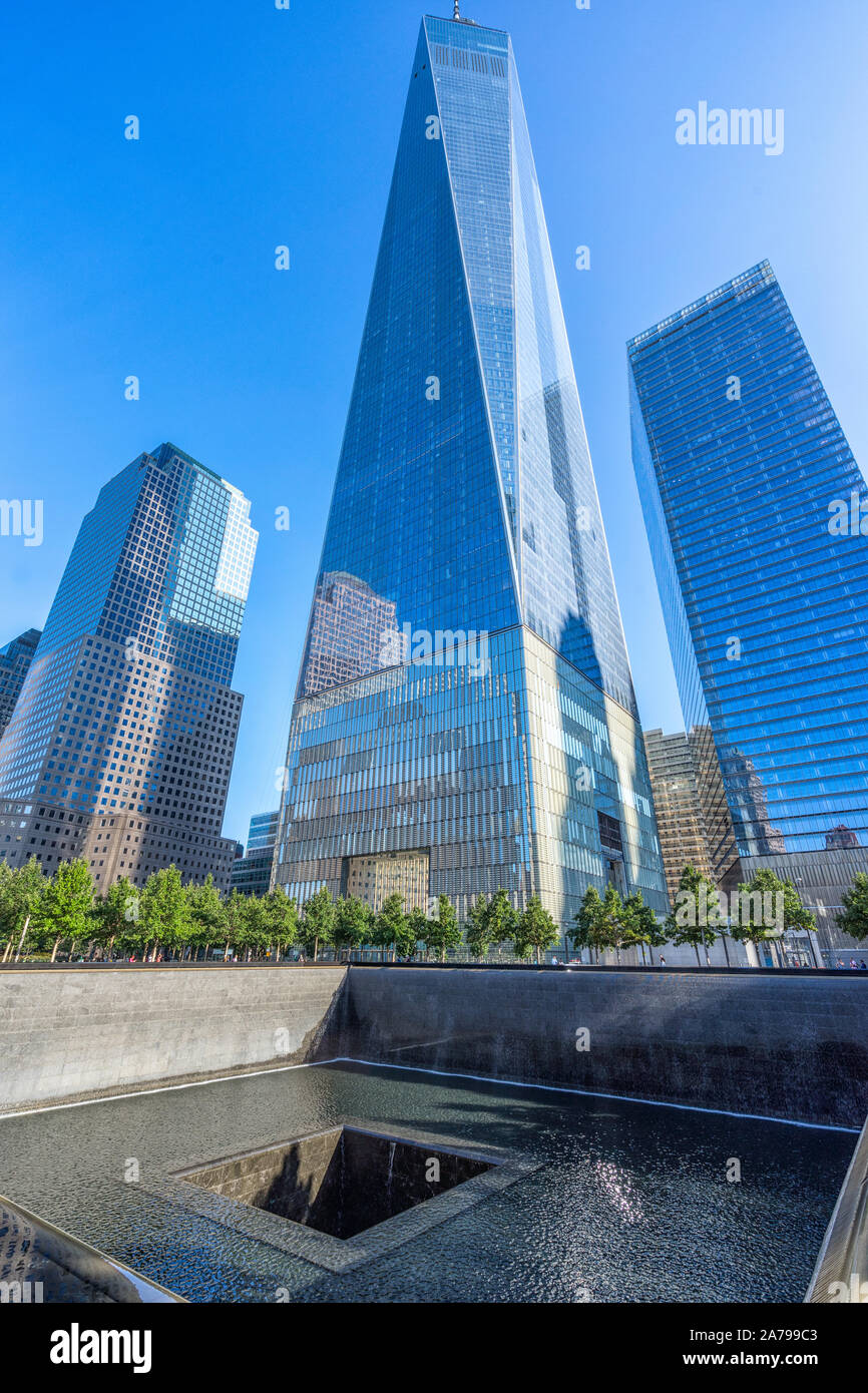 Upward view of One World trade center building in lower Manhattan, New ...