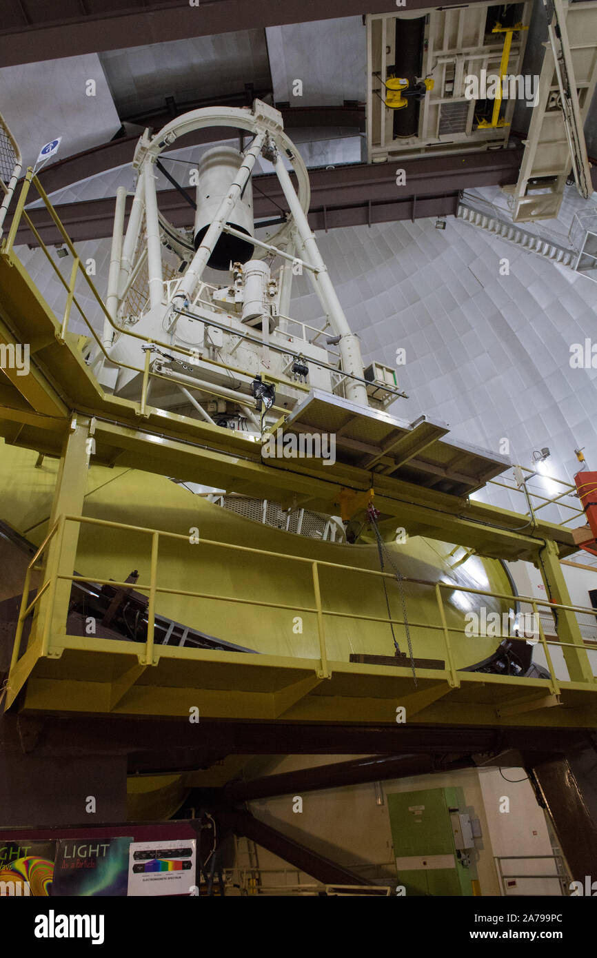 Anglo australian observatory siding spring hi-res stock photography and ...